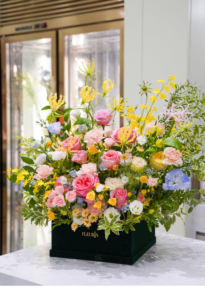Deluxe Fresh Flower Box | Flower Delivery | Hong Kong